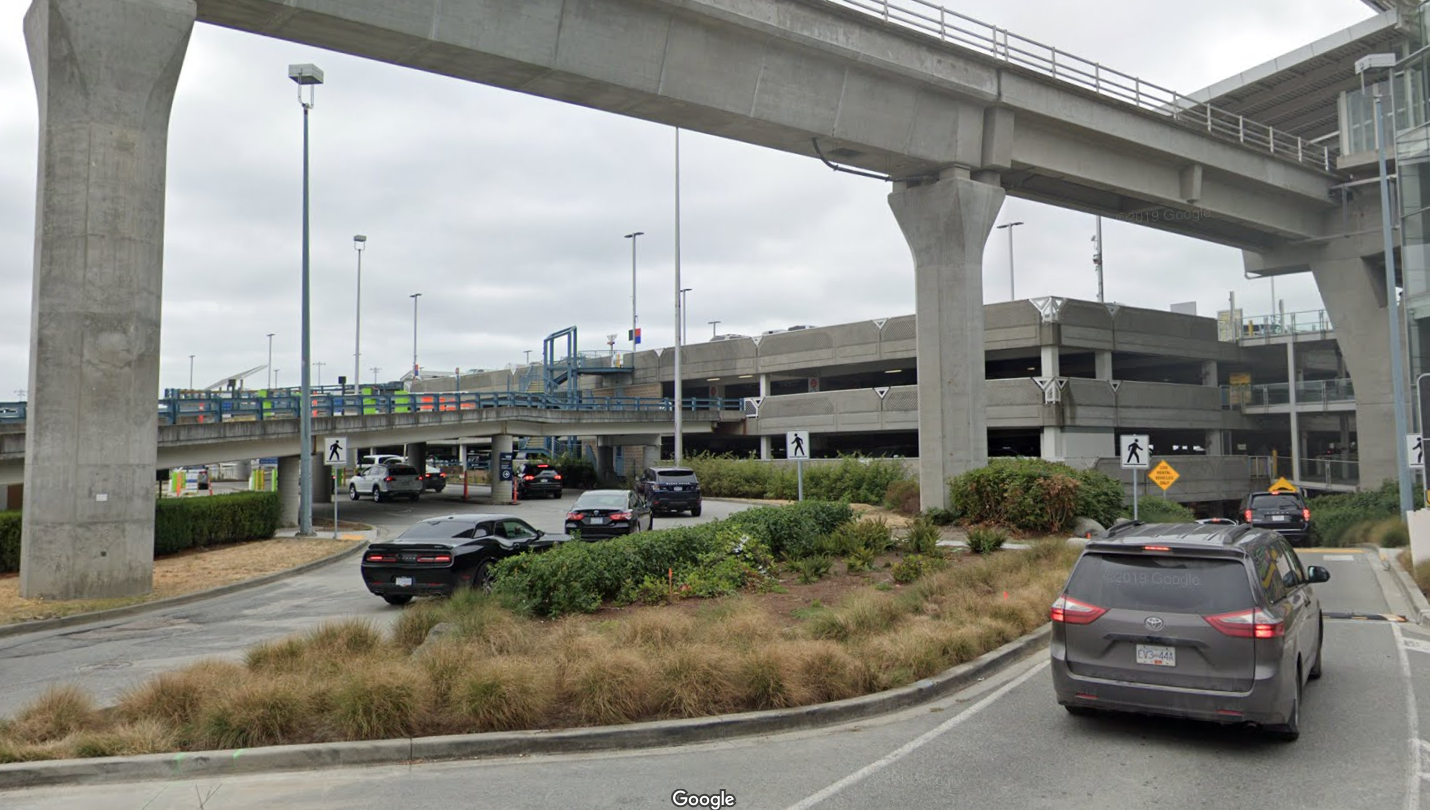 バンクーバー国際空港(YVR)へ車で送迎する際の駐車場・待機場所情報(送り編) | FLY in B.C.